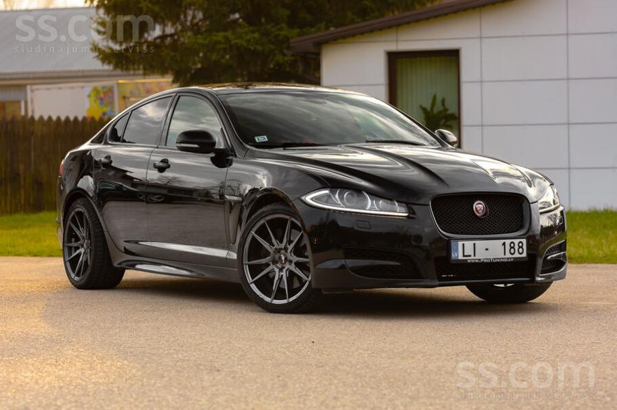Melns Jaguar XF 2013 Jelgava, ar dzinēja tilpumu 3.00 L un nobraukumu 267 tūkst. km par 9900 €, foto 1 vietnē AUTOMOTO.COM.LV