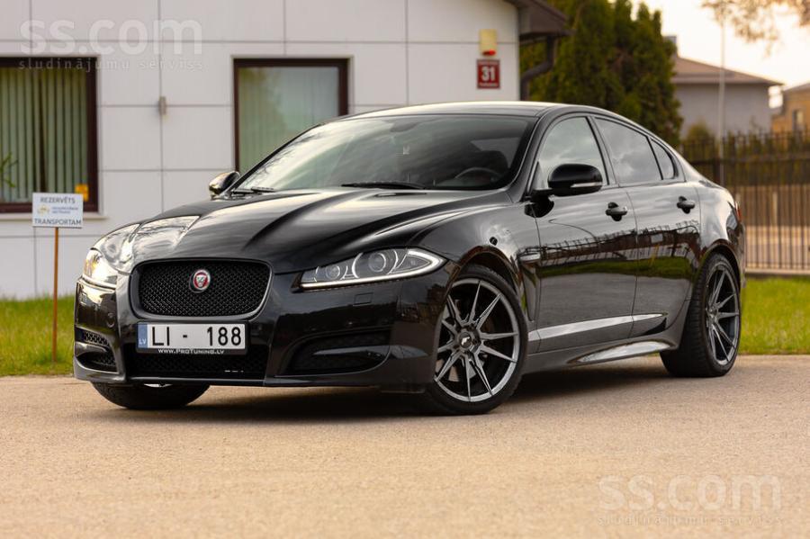 Melns Jaguar XF 2013 Jelgava, ar dzinēja tilpumu 3.00 L un nobraukumu 267 tūkst. km par 9900 €, foto 4 vietnē AUTOMOTO.COM.LV