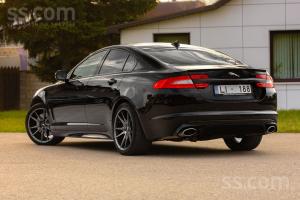 Melns Jaguar XF 2013 Jelgava, ar dzinēja tilpumu 3.00 L un nobraukumu 267 tūkst. km par 9900 €, foto 5 vietnē AUTOMOTO.COM.LV