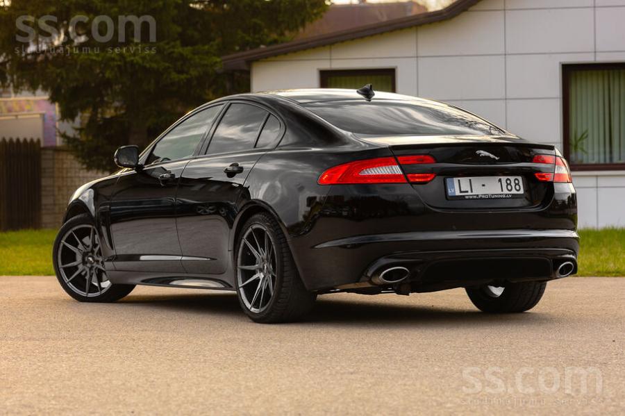 Melns Jaguar XF 2013 Jelgava, ar dzinēja tilpumu 3.00 L un nobraukumu 267 tūkst. km par 9900 €, foto 5 vietnē AUTOMOTO.COM.LV