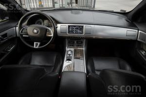 Melns Jaguar XF 2013 Jelgava, ar dzinēja tilpumu 3.00 L un nobraukumu 267 tūkst. km par 9900 €, foto 10 vietnē AUTOMOTO.COM.LV