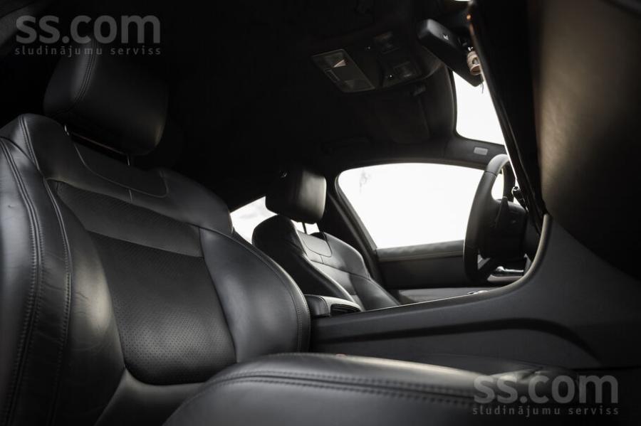 Melns Jaguar XF 2013 Jelgava, ar dzinēja tilpumu 3.00 L un nobraukumu 267 tūkst. km par 9900 €, foto 17 vietnē AUTOMOTO.COM.LV