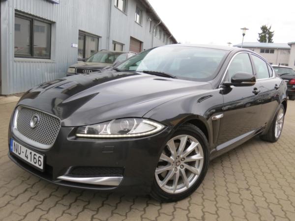 Black Jaguar XF 2013 in Riga, with an engine capacity of 2.20 L and mileage of 278 thousand km for 8990 €, photo 1 on AUTOMOTO.COM.LV