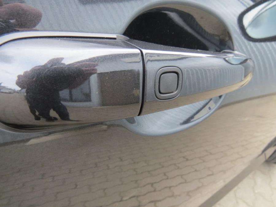Melns Jaguar XF 2013 Rīga, ar dzinēja tilpumu 2.20 L un nobraukumu 278 tūkst. km par 8990 €, foto 6 vietnē AUTOMOTO.COM.LV