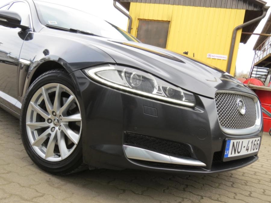 Melns Jaguar XF 2013 Rīga, ar dzinēja tilpumu 2.20 L un nobraukumu 278 tūkst. km par 8990 €, foto 11 vietnē AUTOMOTO.COM.LV