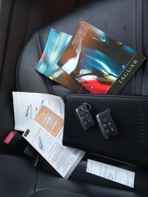 Melns Jaguar XF 2013 Rīga, ar dzinēja tilpumu 2.20 L un nobraukumu 278 tūkst. km par 8990 €, foto 17 vietnē AUTOMOTO.COM.LV
