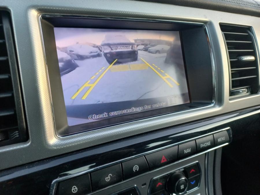 Melns Jaguar XF 2013 Rīga, ar dzinēja tilpumu 2.20 L un nobraukumu 278 tūkst. km par 8990 €, foto 20 vietnē AUTOMOTO.COM.LV