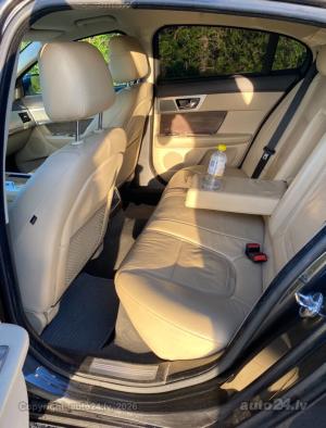 Melns Jaguar XF 2013 Jehvi, ar dzinēja tilpumu 2.20 L un nobraukumu 275 tūkst. km par 5990 €, foto 6 vietnē AUTOMOTO.COM.LV
