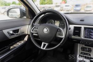 Black Jaguar XF 2013 in Riga, with an engine capacity of 2.20 L and mileage of 279 thousand km for 8990 €, photo 14 on AUTOMOTO.COM.LV