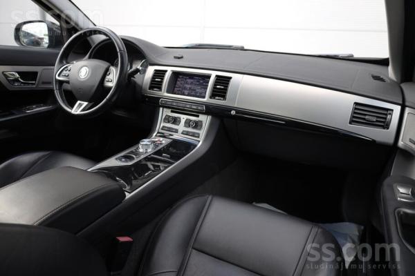 Melns Jaguar XF 2013 Rīga, ar dzinēja tilpumu 2.20 L un nobraukumu 279 tūkst. km par 7495 €, foto 11 vietnē AUTOMOTO.COM.LV