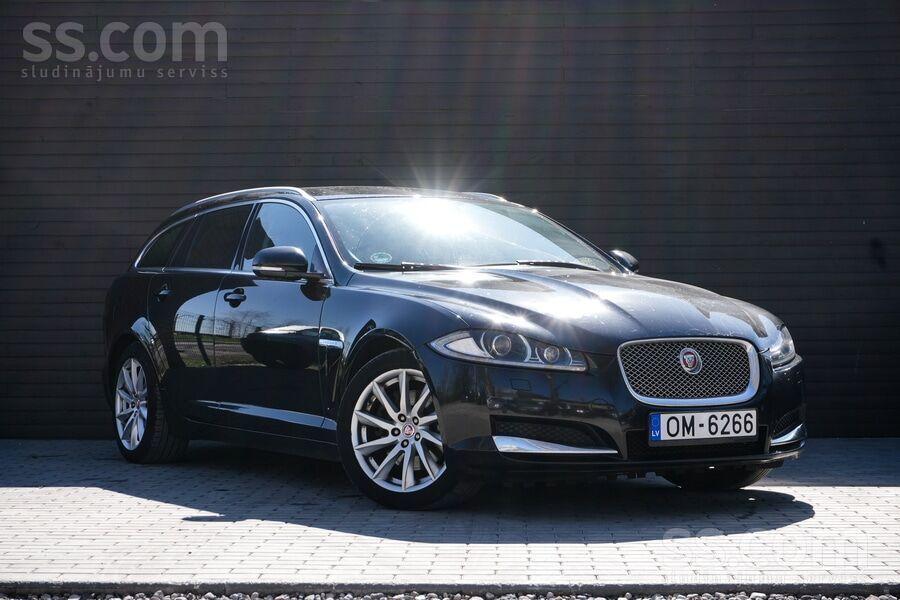 Black Jaguar XF 2014 in Riga, with an engine capacity of 2.20 L and mileage of 277 thousand km for 6990 €, photo 3 on AUTOMOTO.COM.LV