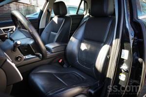 Black Jaguar XF 2014 in Riga, with an engine capacity of 2.20 L and mileage of 277 thousand km for 6990 €, photo 10 on AUTOMOTO.COM.LV