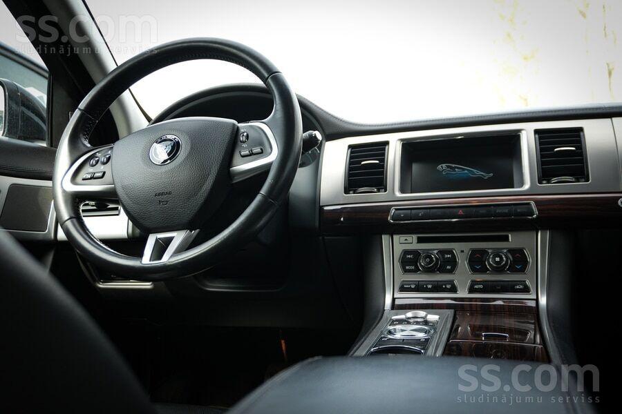 Black Jaguar XF 2014 in Riga, with an engine capacity of 2.20 L and mileage of 277 thousand km for 6990 €, photo 24 on AUTOMOTO.COM.LV