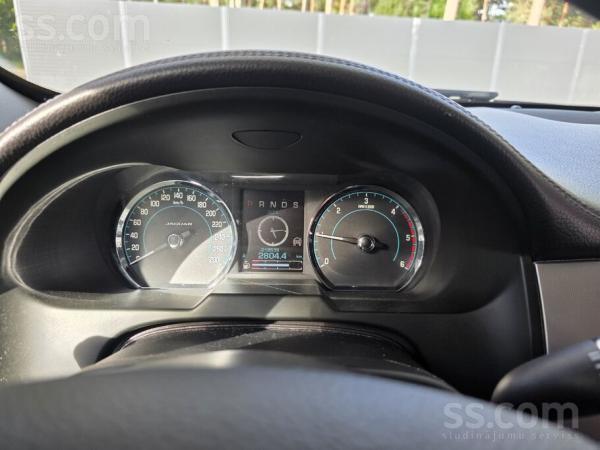 Black Jaguar XF 2014 in Riga, with an engine capacity of 2.20 L and mileage of 218 thousand km for 7000 €, photo 10 on AUTOMOTO.COM.LV
