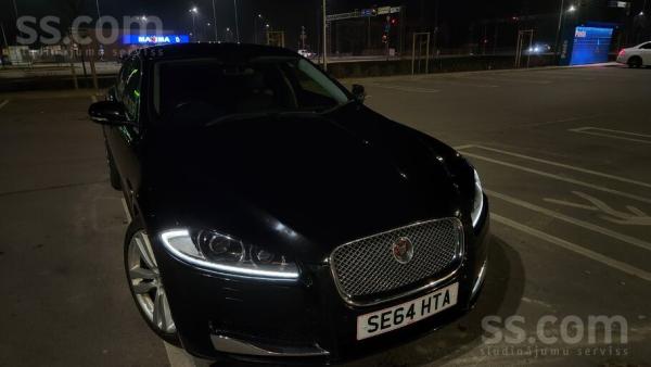 Melns Jaguar XF 2015 Jelgava, ar dzinēja tilpumu 2.20 L un nobraukumu 151 tūkst. km par 3800 €, foto 1 vietnē AUTOMOTO.COM.LV