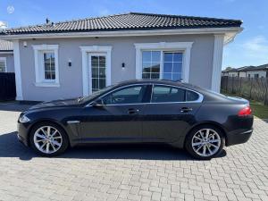 Black Jaguar XF 2015 in Klaipeda, with an engine capacity of 2.18 L and mileage of 136 thousand km for 9300 €, photo 7 on AUTOMOTO.COM.LV