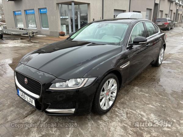 Black Jaguar XF 2016 in Parnu, with an engine capacity of 2.00 L and mileage of 175 thousand km for 12900 €, photo 1 on AUTOMOTO.COM.LV