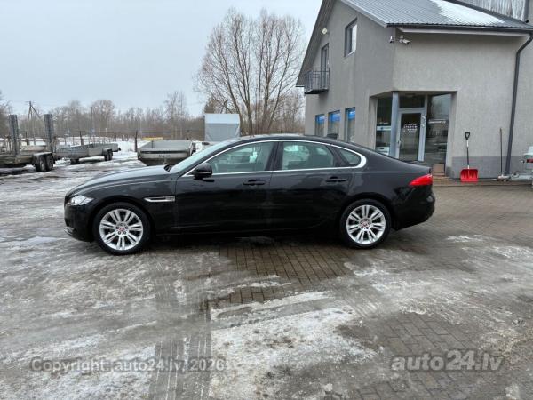 Melns Jaguar XF 2016 Pērnava, ar dzinēja tilpumu 2.00 L un nobraukumu 175 tūkst. km par 12900 €, foto 6 vietnē AUTOMOTO.COM.LV