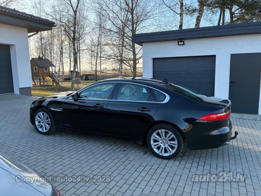 Melns Jaguar XF 2016 Pērnava, ar dzinēja tilpumu 2.00 L un nobraukumu 175 tūkst. km par 11900 €, foto 7 vietnē AUTOMOTO.COM.LV