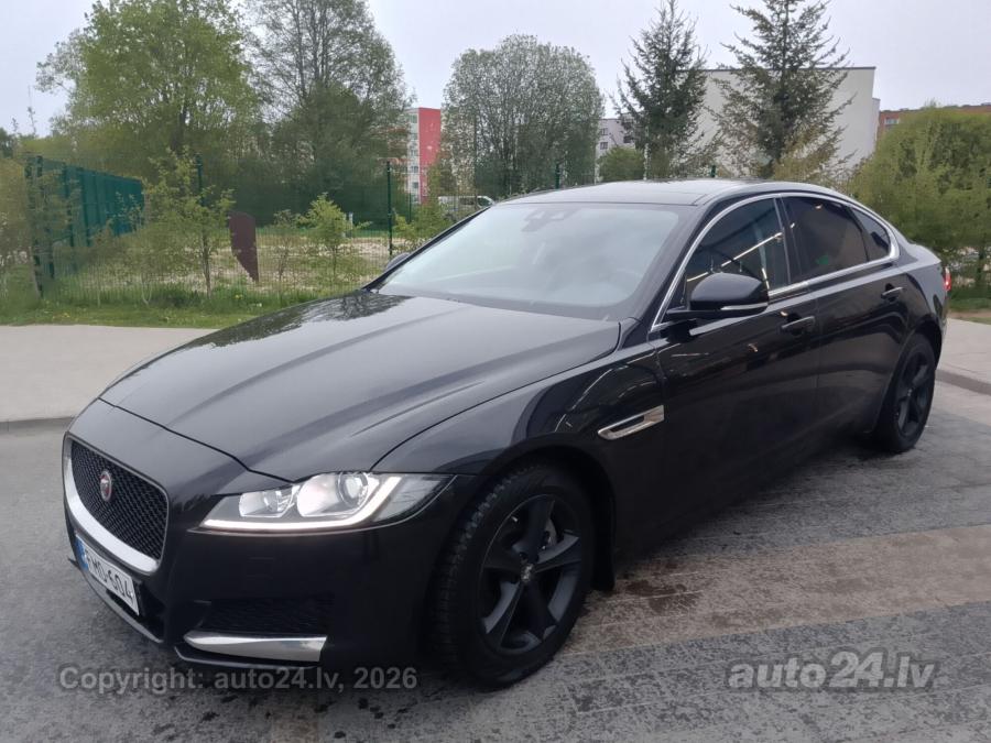 Melns Jaguar XF 2016 Keila, ar dzinēja tilpumu 2.00 L un nobraukumu 256 tūkst. km par 8999 €, foto 1 vietnē AUTOMOTO.COM.LV