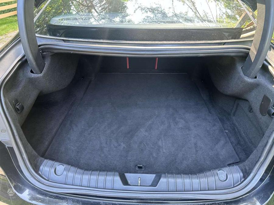 Melns Jaguar XF 2016 Viļņa, ar dzinēja tilpumu 3.00 L un nobraukumu 94 tūkst. km par 19300 €, foto 19 vietnē AUTOMOTO.COM.LV