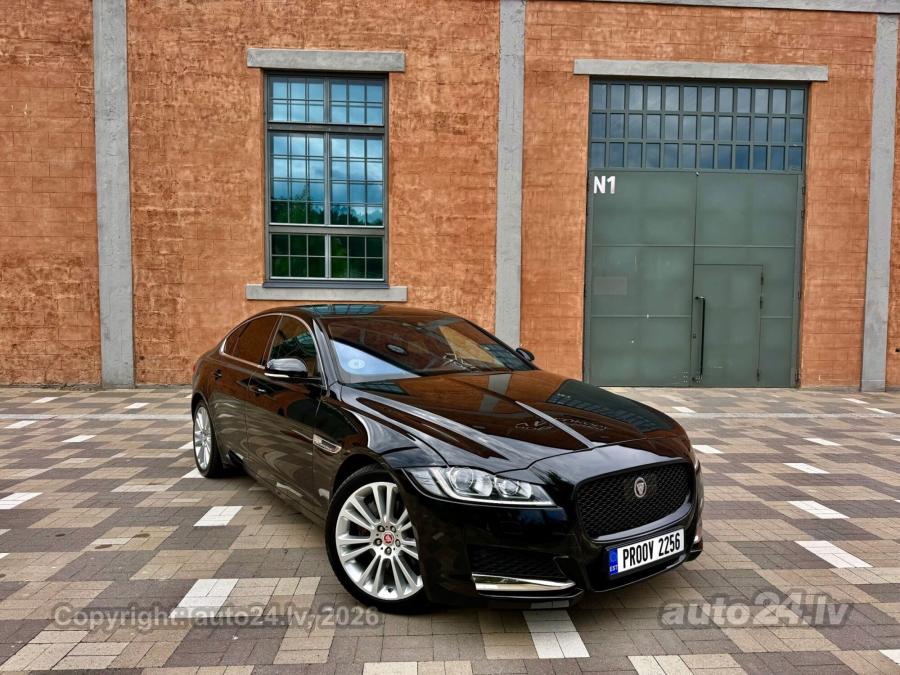 Melns Jaguar XF 2016 Tallina, ar dzinēja tilpumu 2.00 L un nobraukumu 123 tūkst. km par 11999 €, foto 1 vietnē AUTOMOTO.COM.LV