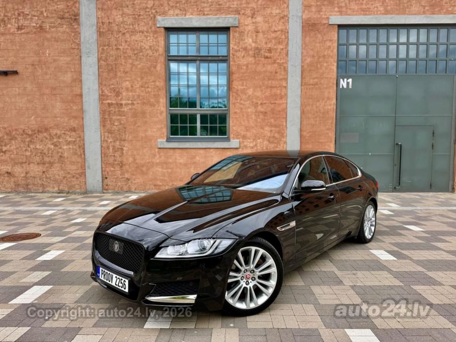 Melns Jaguar XF 2016 Tallina, ar dzinēja tilpumu 2.00 L un nobraukumu 123 tūkst. km par 11999 €, foto 8 vietnē AUTOMOTO.COM.LV