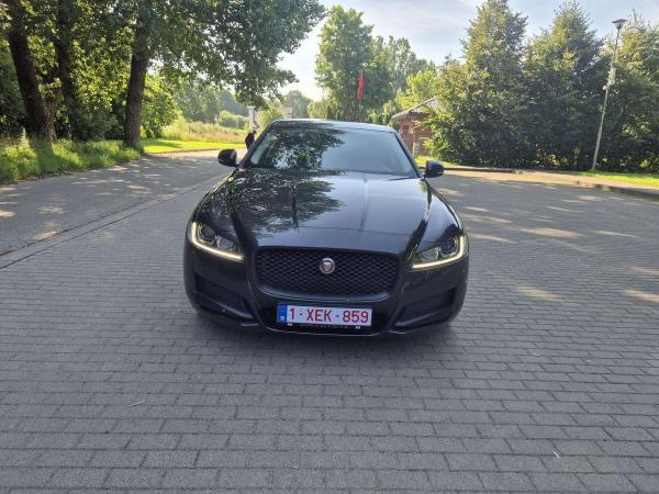 Melns Jaguar XF 2016 Tauragė, ar dzinēja tilpumu 2.00 L un nobraukumu 192 tūkst. km par 9400 €, foto 1 vietnē AUTOMOTO.COM.LV