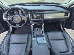 Melns Jaguar XF 2016 Tauragė, ar dzinēja tilpumu 2.00 L un nobraukumu 192 tūkst. km par 9400 €, foto 11 vietnē AUTOMOTO.COM.LV