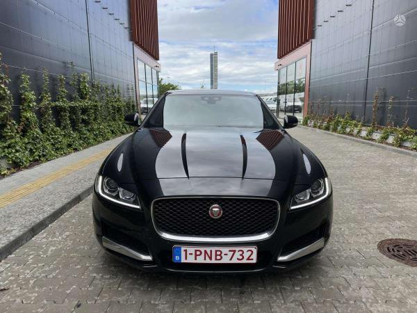 Melns Jaguar XF 2016 Klaipėda, ar dzinēja tilpumu 3.00 L un nobraukumu 274 tūkst. km par 11750 €, foto 1 vietnē AUTOMOTO.COM.LV