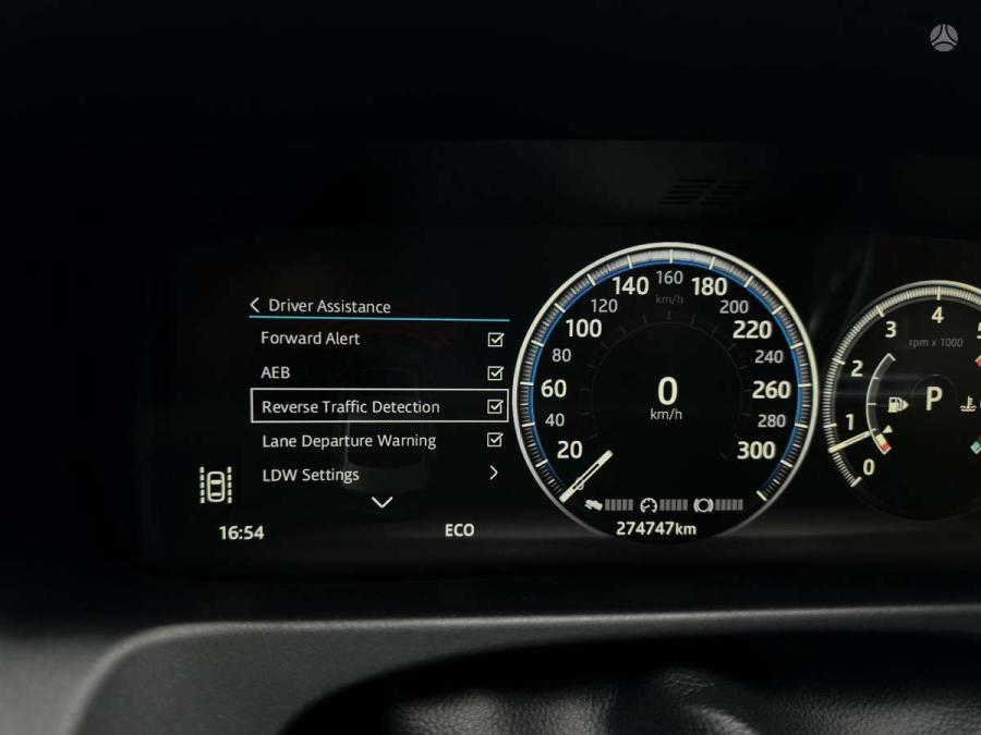 Melns Jaguar XF 2016 Klaipėda, ar dzinēja tilpumu 3.00 L un nobraukumu 274 tūkst. km par 11750 €, foto 23 vietnē AUTOMOTO.COM.LV