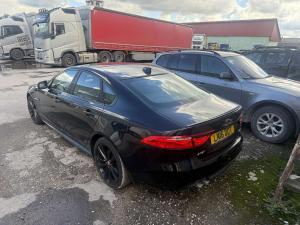 Black Jaguar XF 2016 in Panevezys, with an engine capacity of 0.00 L and mileage of 100 thousand km for 2500 €, photo 5 on AUTOMOTO.COM.LV