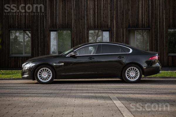 Melns Jaguar XF 2017 Rīga, ar dzinēja tilpumu 2.00 L un nobraukumu 0 tūkst. km par 11900 €, foto 2 vietnē AUTOMOTO.COM.LV
