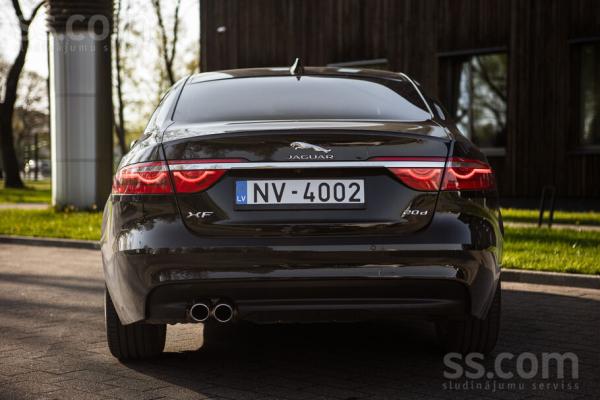Melns Jaguar XF 2017 Rīga, ar dzinēja tilpumu 2.00 L un nobraukumu 0 tūkst. km par 11900 €, foto 4 vietnē AUTOMOTO.COM.LV