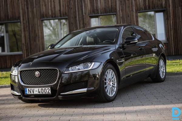 Melns Jaguar XF 2017 Rīga, ar dzinēja tilpumu 2.00 L un nobraukumu 239 tūkst. km par 11900 €, foto 1 vietnē AUTOMOTO.COM.LV