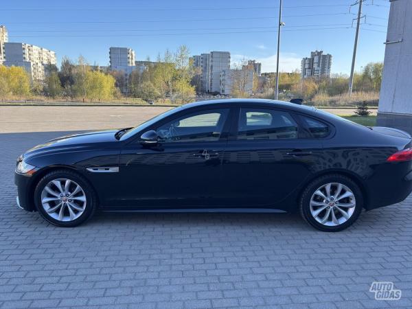 Melns Jaguar XF 2017 Viļņa, ar dzinēja tilpumu 2.00 L un nobraukumu 263 tūkst. km par 10000 €, foto 8 vietnē AUTOMOTO.COM.LV