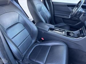 Melns Jaguar XF 2017 Viļņa, ar dzinēja tilpumu 2.00 L un nobraukumu 263 tūkst. km par 10000 €, foto 14 vietnē AUTOMOTO.COM.LV