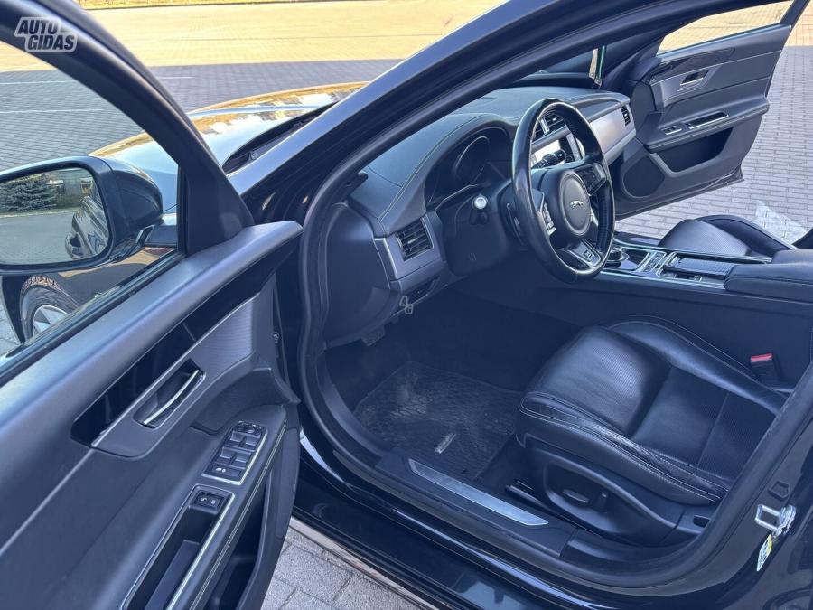 Melns Jaguar XF 2017 Viļņa, ar dzinēja tilpumu 2.00 L un nobraukumu 263 tūkst. km par 10000 €, foto 15 vietnē AUTOMOTO.COM.LV