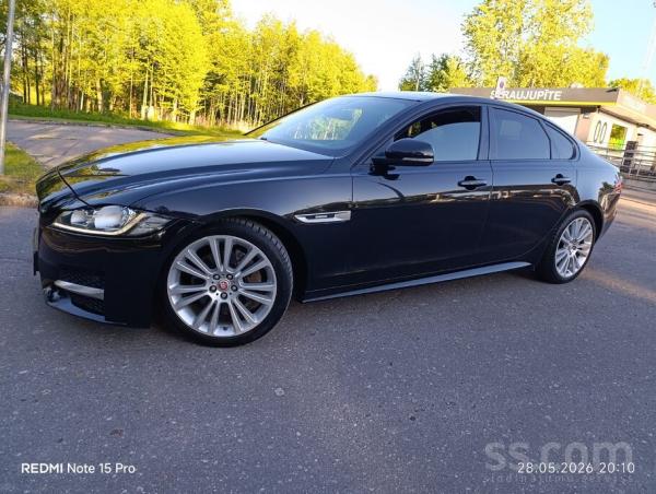 Black Jaguar XF 2017 in Riga, with an engine capacity of 2.00 L and mileage of 186 thousand km for 9990 €, photo 2 on AUTOMOTO.COM.LV