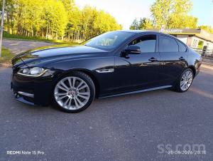 Black Jaguar XF 2017 in Riga, with an engine capacity of 2.00 L and mileage of 186 thousand km for 9990 €, photo 3 on AUTOMOTO.COM.LV