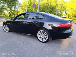 Black Jaguar XF 2017 in Riga, with an engine capacity of 2.00 L and mileage of 186 thousand km for 9990 €, photo 15 on AUTOMOTO.COM.LV