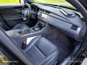 Black Jaguar XF 2017 in Riga, with an engine capacity of 2.00 L and mileage of 186 thousand km for 9990 €, photo 24 on AUTOMOTO.COM.LV
