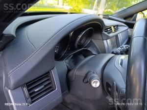 Black Jaguar XF 2017 in Riga, with an engine capacity of 2.00 L and mileage of 186 thousand km for 9990 €, photo 34 on AUTOMOTO.COM.LV