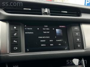 Black Jaguar XF 2017 in Jelgava, with an engine capacity of 2.00 L and mileage of 0 thousand km for 10990 €, photo 19 on AUTOMOTO.COM.LV