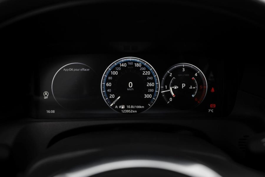 Melns Jaguar XF 2017 Rīga, ar dzinēja tilpumu 2.00 L un nobraukumu 123 tūkst. km par 15990 €, foto 24 vietnē AUTOMOTO.COM.LV