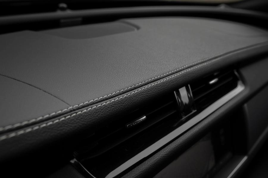 Melns Jaguar XF 2017 Rīga, ar dzinēja tilpumu 2.00 L un nobraukumu 123 tūkst. km par 15990 €, foto 29 vietnē AUTOMOTO.COM.LV