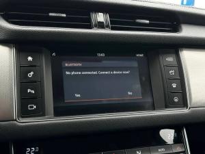 Black Jaguar XF 2017 in Jelgava, with an engine capacity of 2.00 L and mileage of 233 thousand km for 10990 €, photo 22 on AUTOMOTO.COM.LV