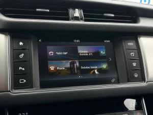 Black Jaguar XF 2017 in Jelgava, with an engine capacity of 2.00 L and mileage of 233 thousand km for 10990 €, photo 23 on AUTOMOTO.COM.LV