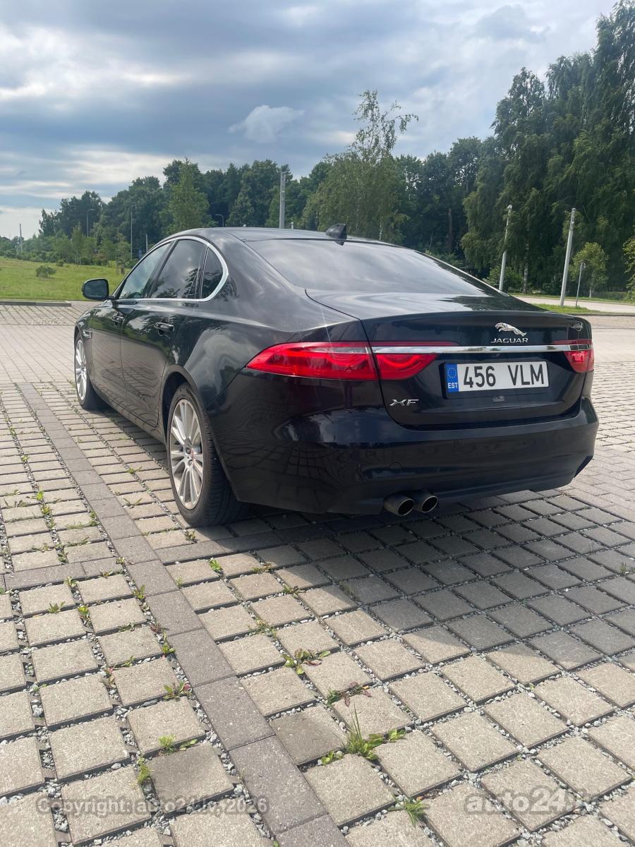 Melns Jaguar XF 2017 Tallina, ar dzinēja tilpumu 2.00 L un nobraukumu 186 tūkst. km par 9700 €, foto 5 vietnē AUTOMOTO.COM.LV