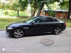 Black Jaguar XF 2017 in Riga, with an engine capacity of 2.00 L and mileage of 202 thousand km for 9900 €, photo 6 on AUTOMOTO.COM.LV